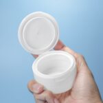 K0410 กระปุกครีมพลาสติก พร้อมไม้พายปาดครีม ขนาด 50 กรัม ราคาถูก